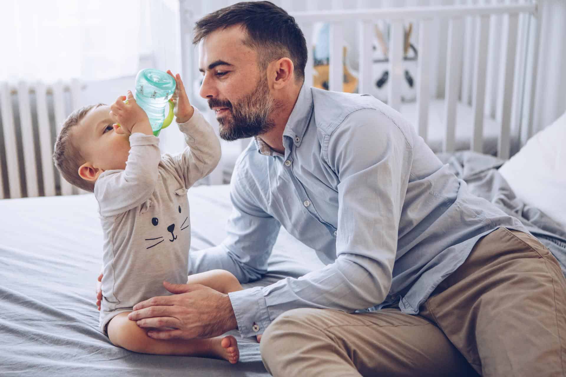 Uitdroging bij kinderen: wanneer moet je je ongerust maken? | Gezinsbond