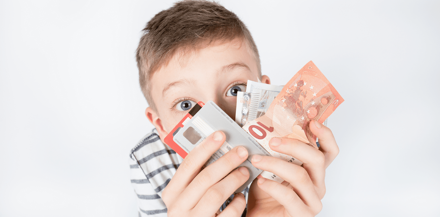 Hoeveel zakgeld geef je je kind in het middelbaar? | Gezinsbond